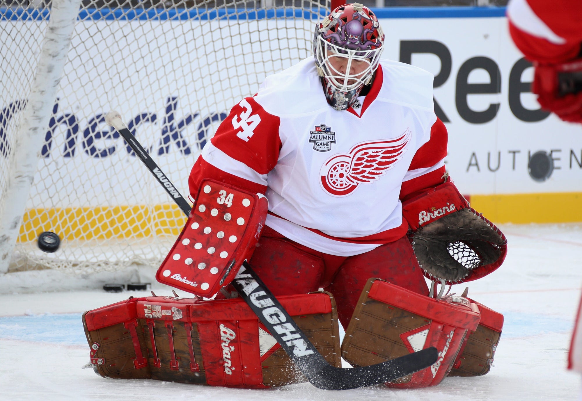 Former goaltender, Stanley Cup winner Manny Legace has priceless ...