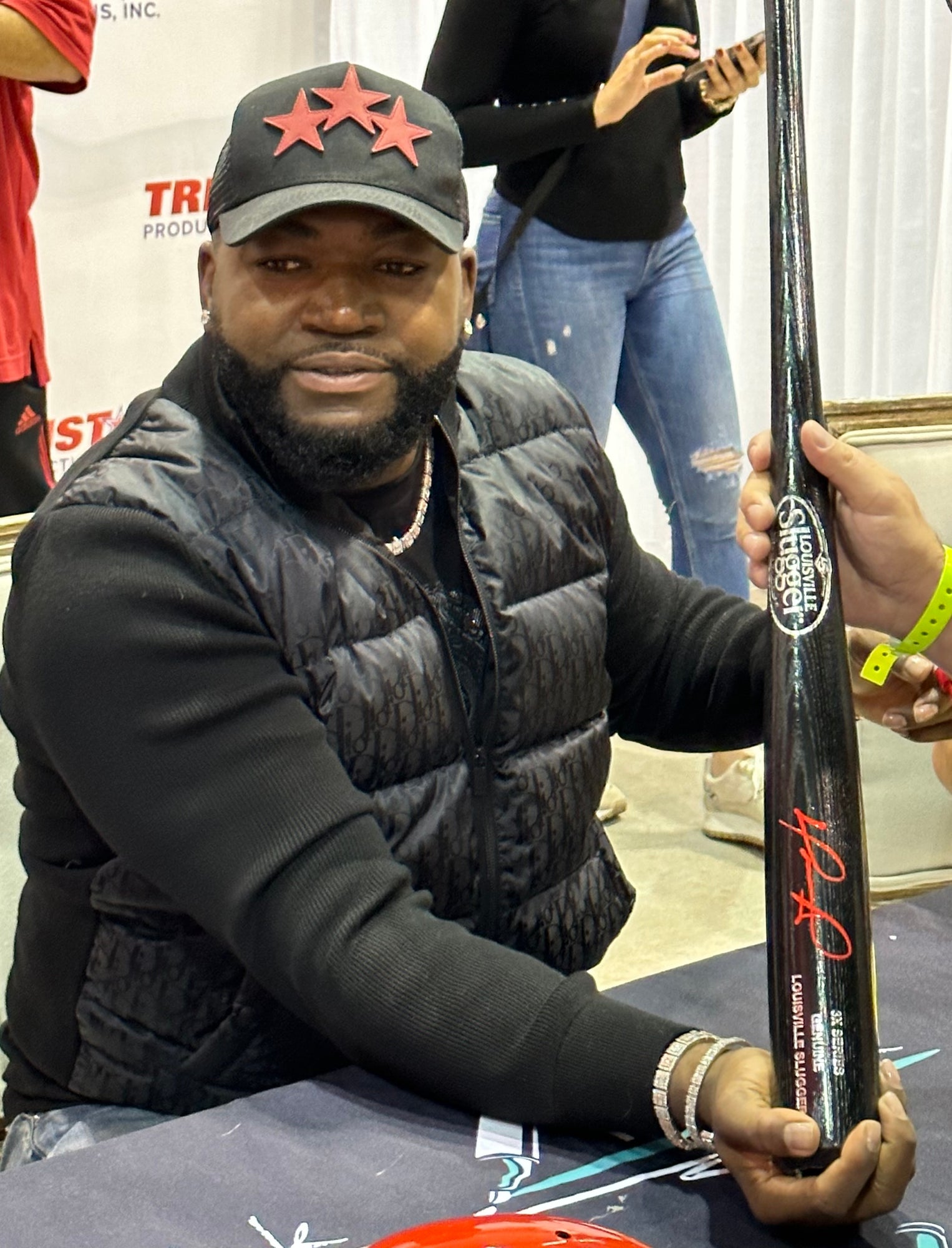 Houston TRISTAR event ‘strong show’ for collectors, autograph seekers