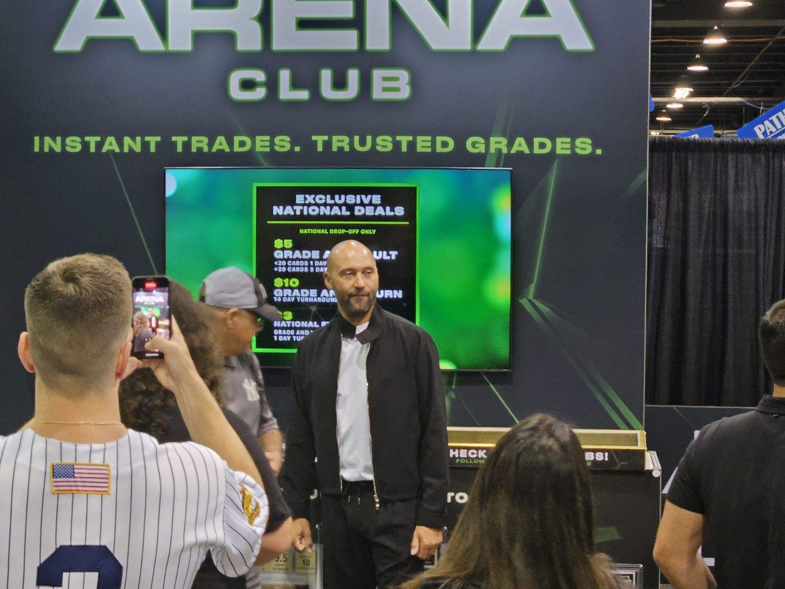 National Sports Collectors Convention: Jeter, Jordan and a huge crowd ...