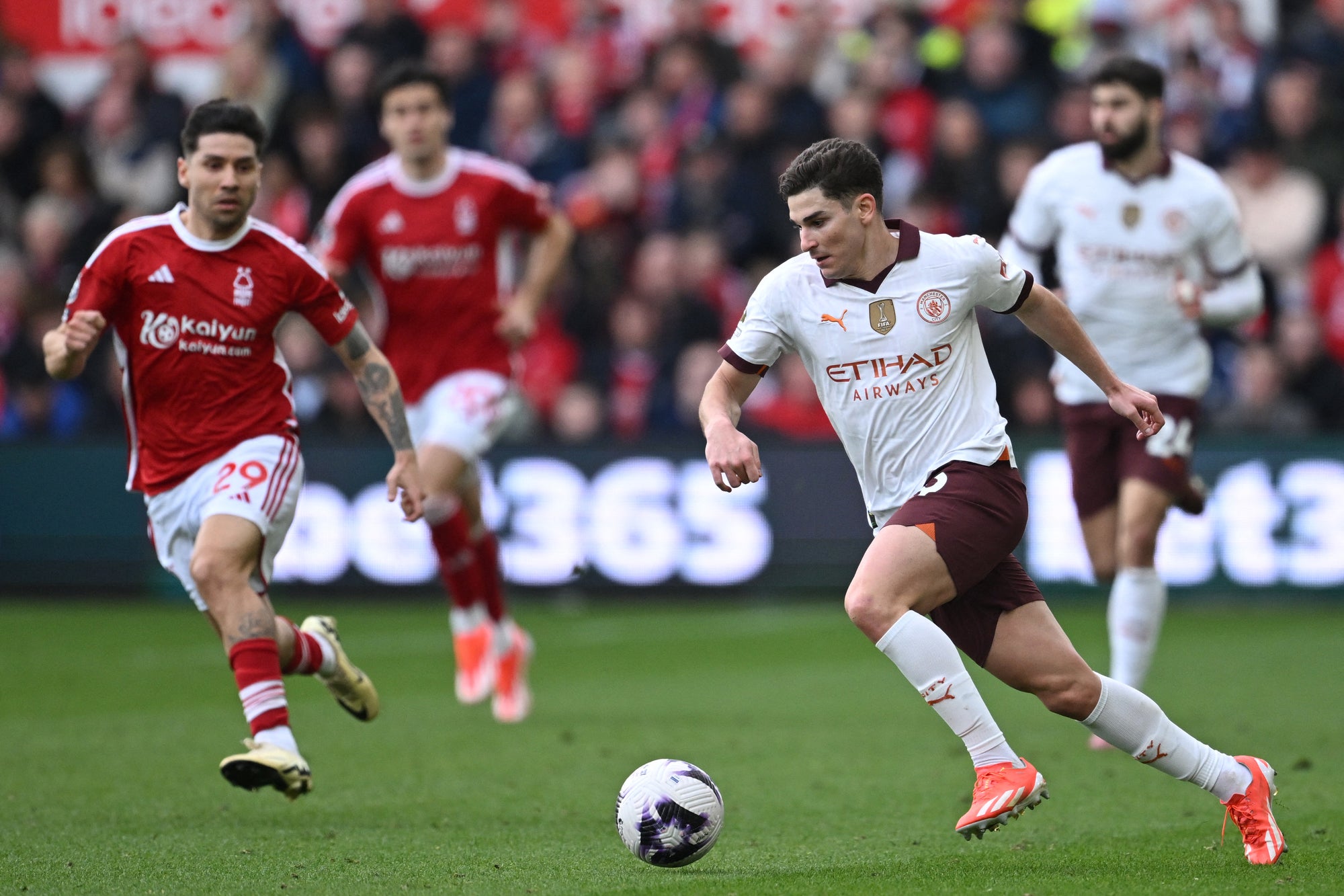 Fanatics lands soccer card deal with Premier League - Sports Collectors ...